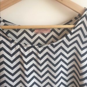 Tops | Chevron Pattern Blouse 34 Sleeves | Poshmark